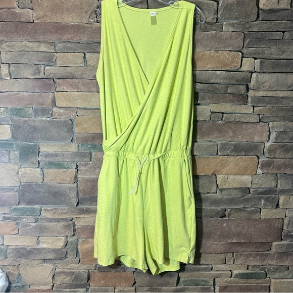 Old Navy | Pants & Jumpsuits | Active Breath On By Old Navy Romper Sz L ...